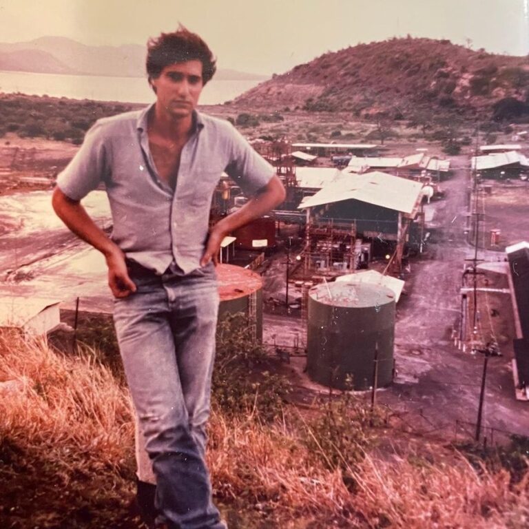 Bio - Steven Donziger